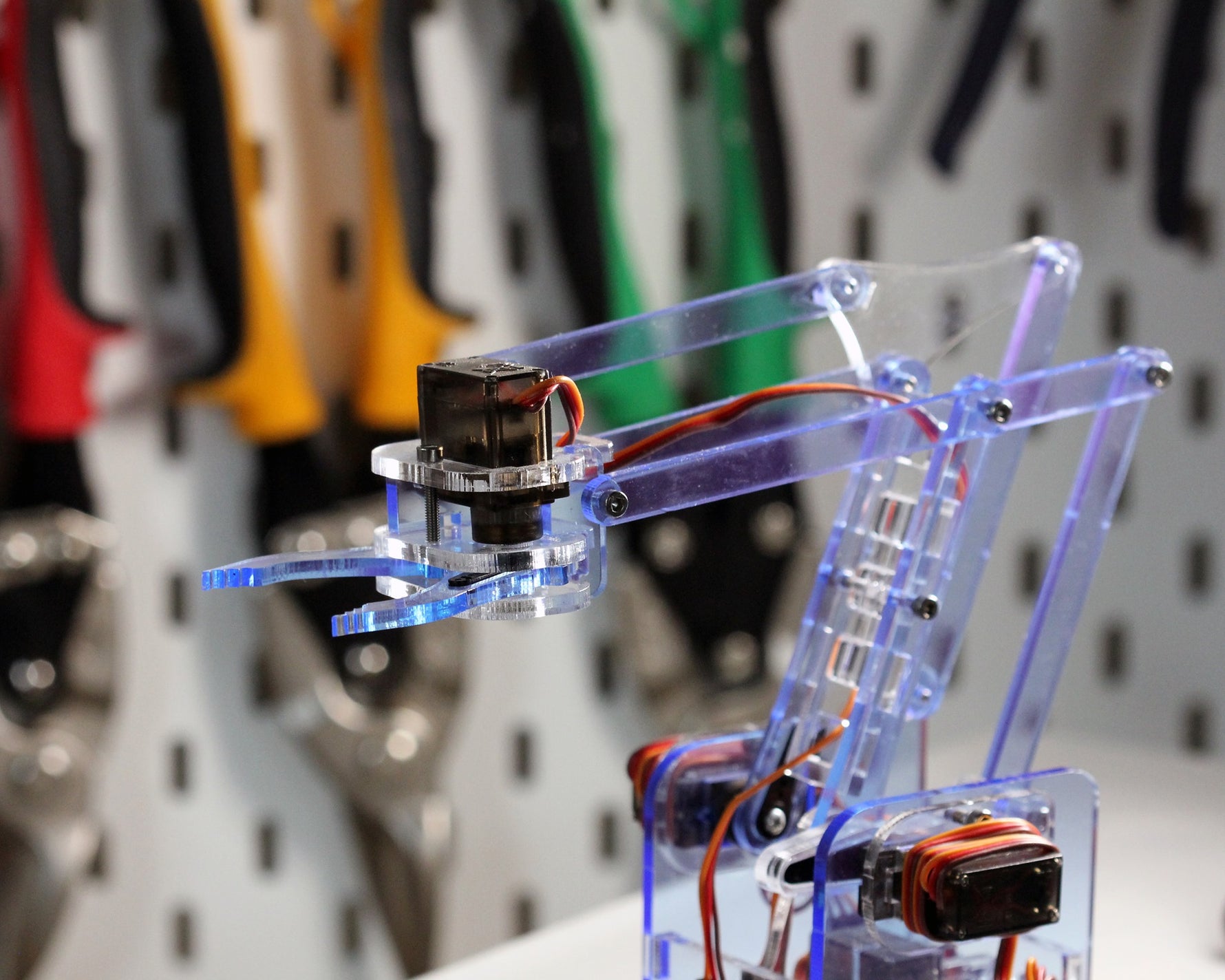 MeArm Robotics - Robotics kits for kids of all ages – MeArm Store